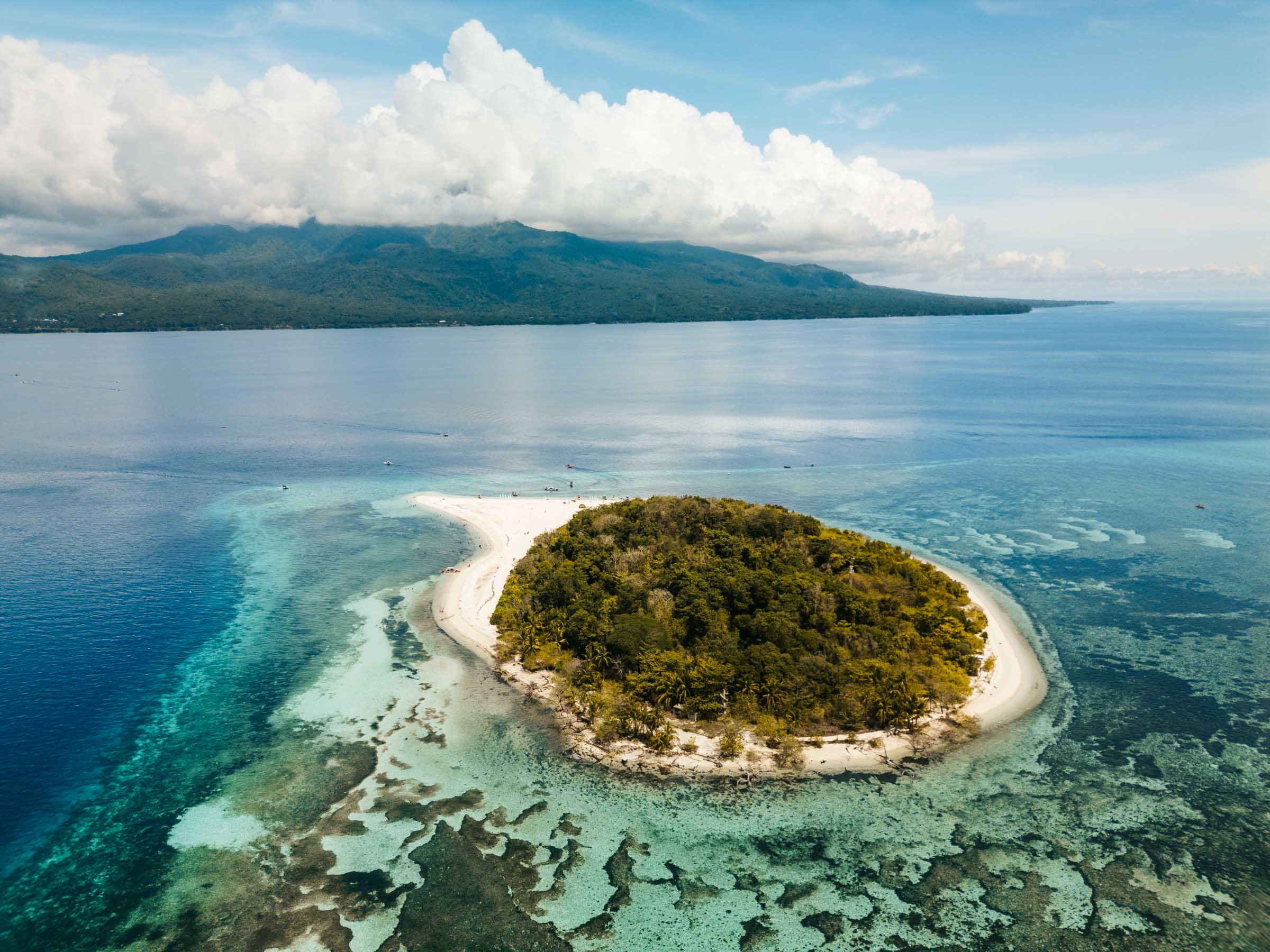 Camiguin Island: Pulau Kecil dengan Seribu Pesona